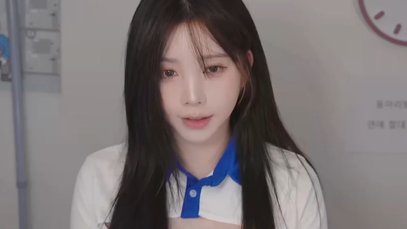 yoonying 打扫房间时的卿卿我我 – 17ASMR